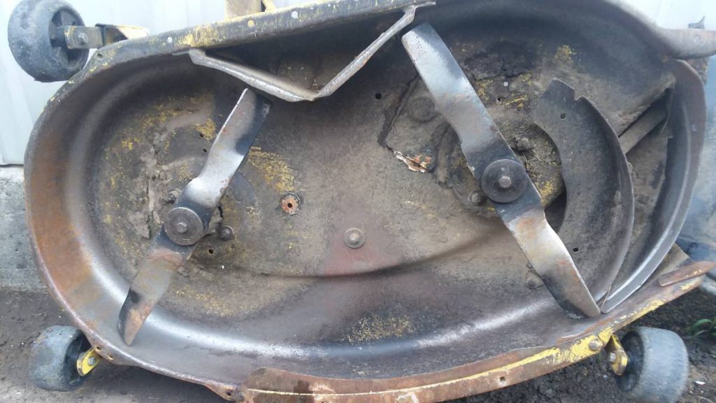 John Deere 38" LX176 Mower Deck - RonMowers