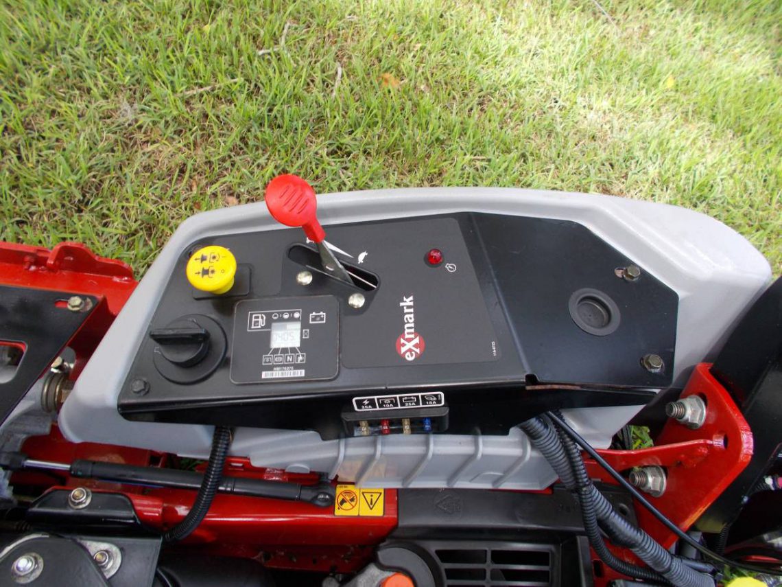 Exmark Lazer Z S-Series 60in Mower (Used) - RonMowers
