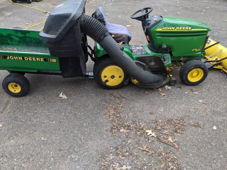 John Deere 48 in Riding Mower GT235 for Sale - RonMowers