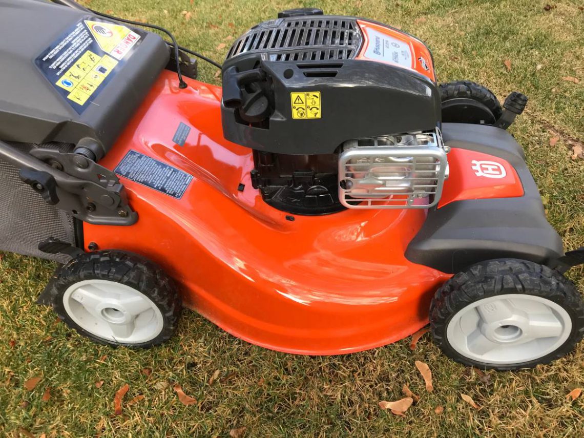 2019 Husqvarna LC221AH AWD Self Propelled Walk Behind Mowers - RonMowers