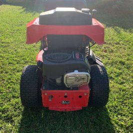 2016 Snapper Rear Engine 28 inch Riding Lawn Mower for sale - RonMowers