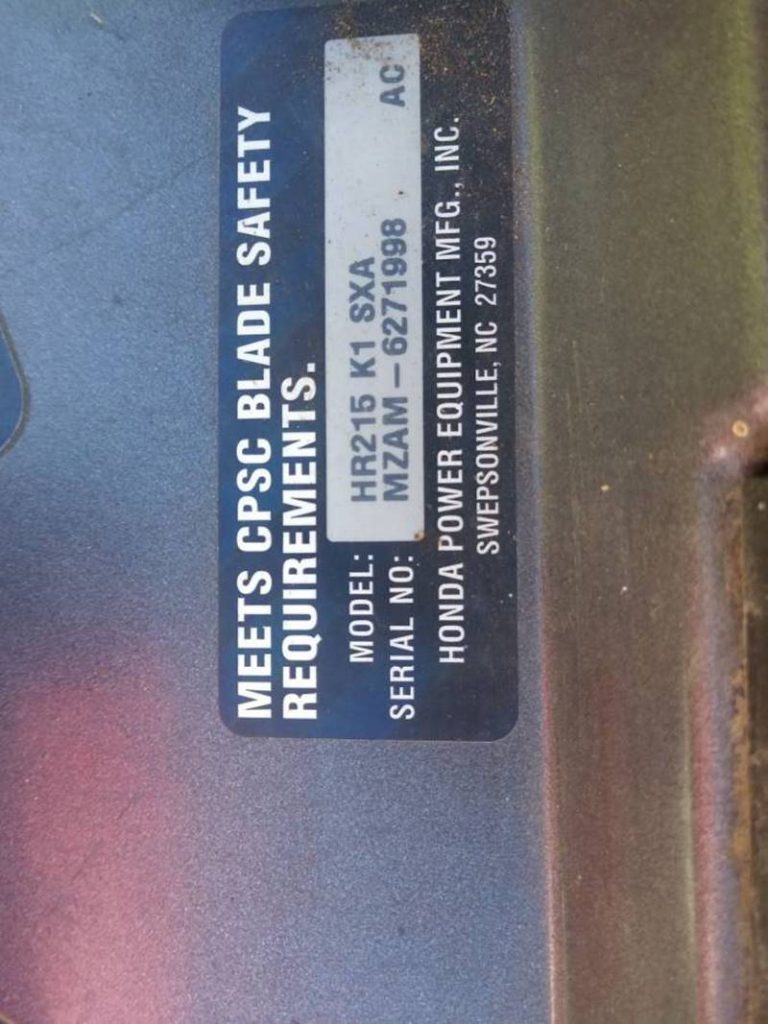 Preowned Honda HR215 Masters Commercial Grade Hydrostatic Lawn Mower ...