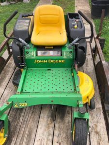 Used John Deere EZtrak Z225 42 inch zero turn lawn mower - RonMowers