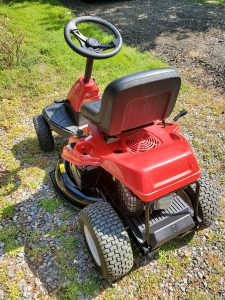Troy-Bilt 30 inch 6-Speed Riding Lawn Mower TB30 Like New - RonMowers
