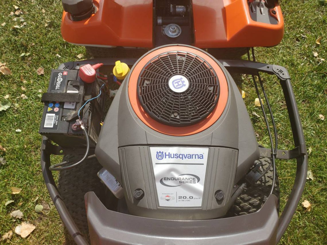 Used Husqvarna R220T Articulator 42 inch Lawn Mower - RonMowers