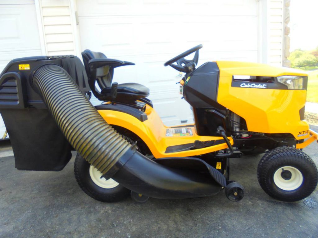 Cub Cadet XT2 46" Riding Lawn Mower for Sale - RonMowers