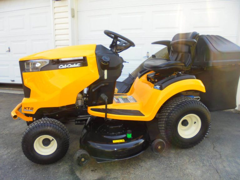Cub Cadet XT2 46" Riding Lawn Mower for Sale - RonMowers