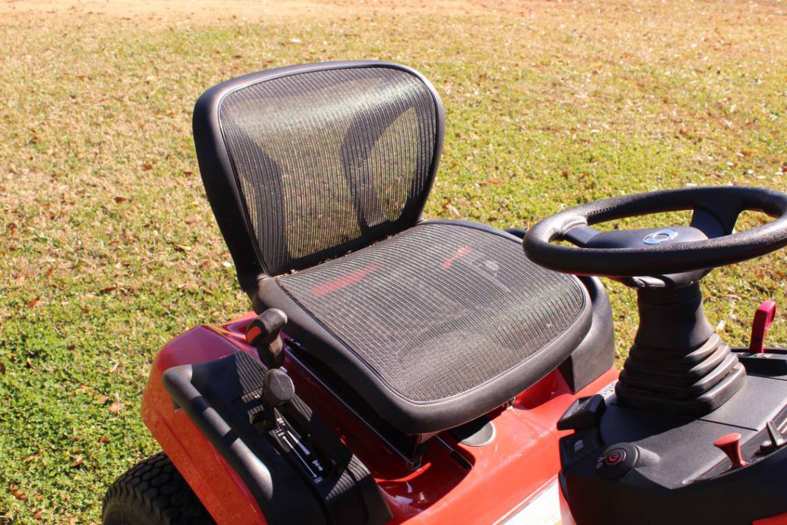 Simplicity Broadmoor 46 inch Riding Lawn Mower - RonMowers