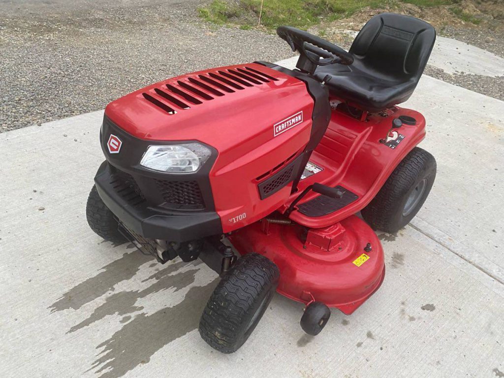 Craftsman T1700 46" Deck Hydrostatic Riding Lawn Mower - RonMowers