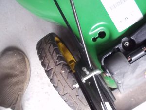John Deere JS26 Self Propelled Lawn Mower - RonMowers