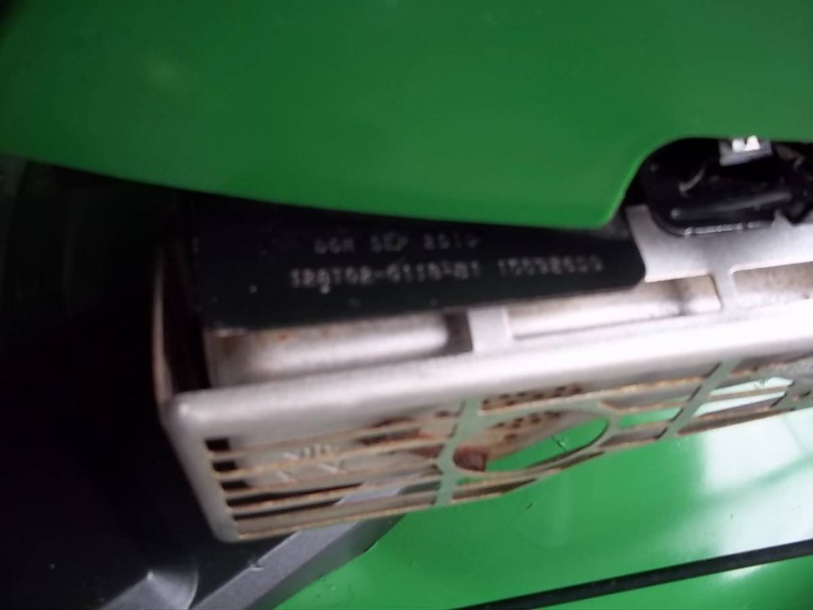 John Deere JS26 Self Propelled Lawn Mower - RonMowers