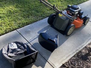 Husqvarna LC221RH Self Propelled Lawn Mower for Sale - RonMowers