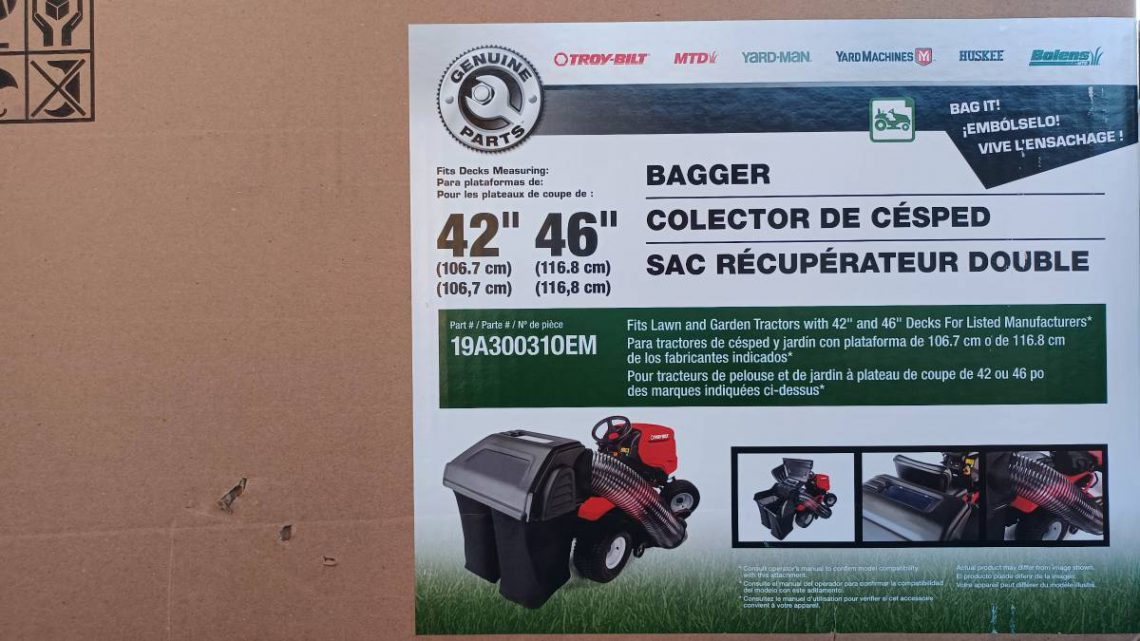 MTD (19A30031OEM) Double Bagger for Riding Lawn Mowers-42-Inch and 46 ...