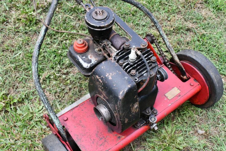 1950's Excello self-propelled push lawn mower - RonMowers