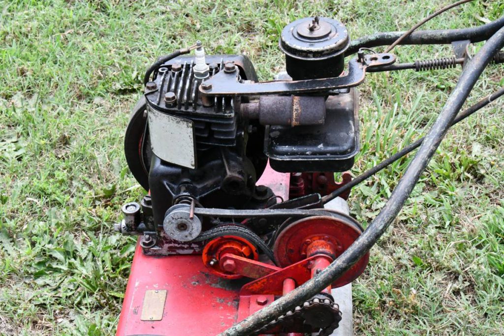 1950's Excello self-propelled push lawn mower - RonMowers