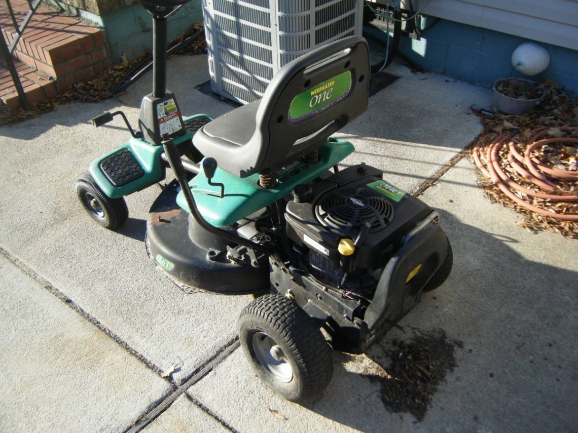 Weed Eater One 26" Compact Riding Mower for Sale - RonMowers