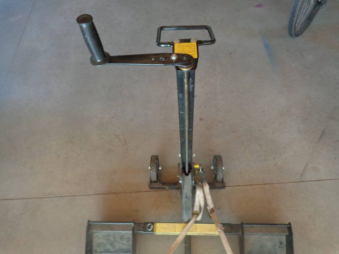 MoJack EZ Riding Lawn Mower Lift - RonMowers