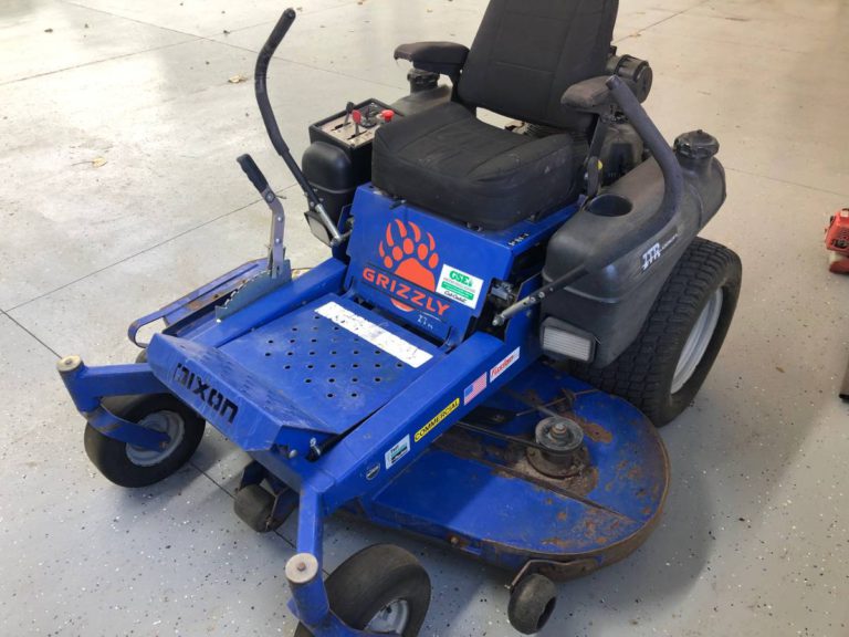 Dixon Grizzly 60” Zero Turn Riding Lawn Mower for Sale - RonMowers