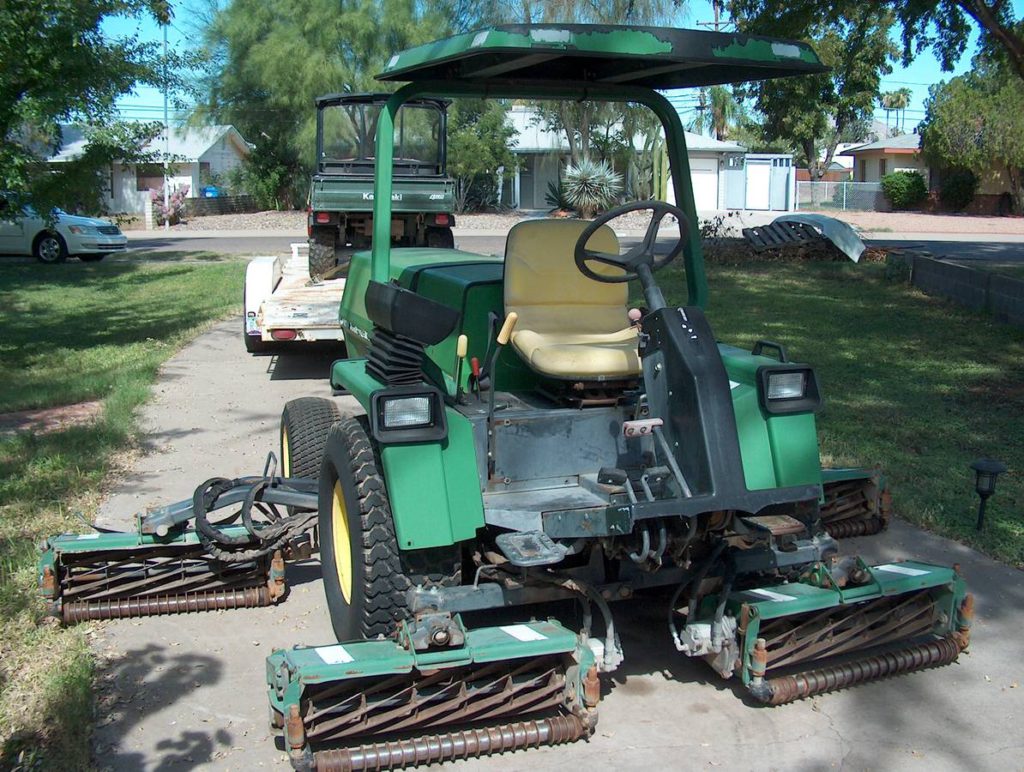 John Deere Diesel 3365 Large Commercial reel mower - RonMowers