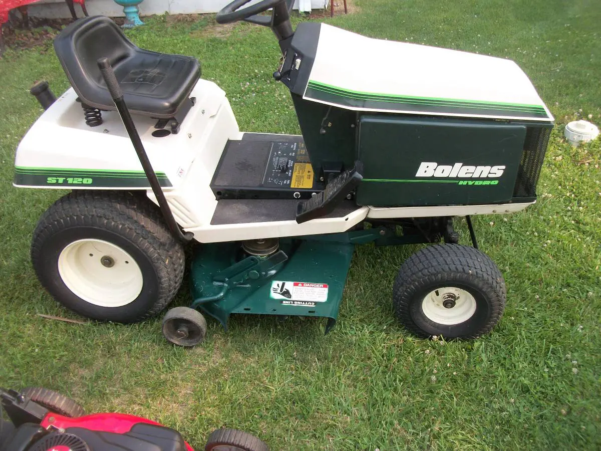 Bolens 3212H ST120 Riding Mower for Sale - RonMowers