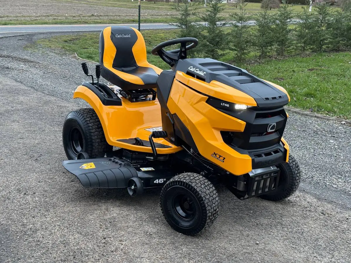 Pristine Cub Cadet LT46 Enduro Riding Lawn Mower for Sale - RonMowers